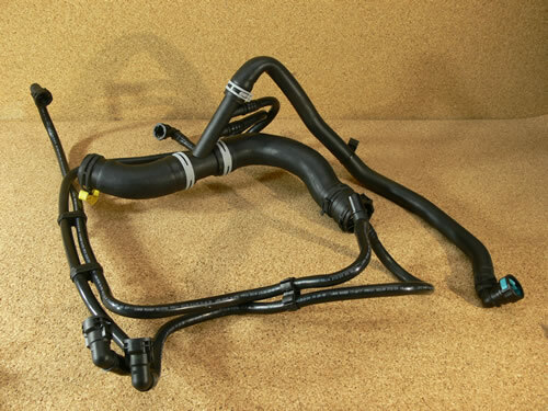 GENUINE LAND ROVER UPPER RADIATOR HOSE RANGE ROVER DISCOVERY SPORT ...