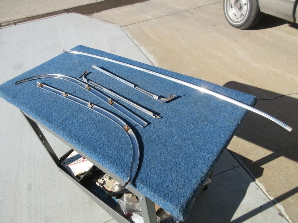 1959 Pontiac Bonneville 2 door hardtop EXTERIOR BACK WINDOW MOLDINGS ...