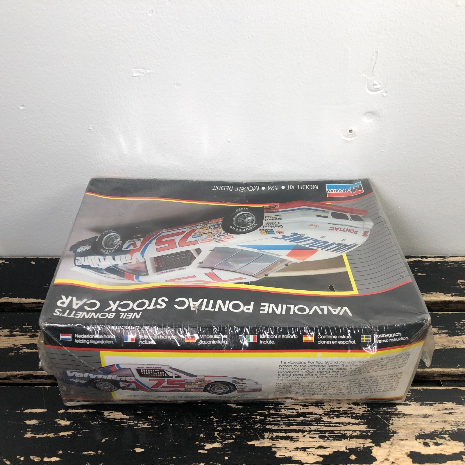 Monogram Model Kits Niel Bonnett Valvoline Pontiac Stock Car 1989 ...