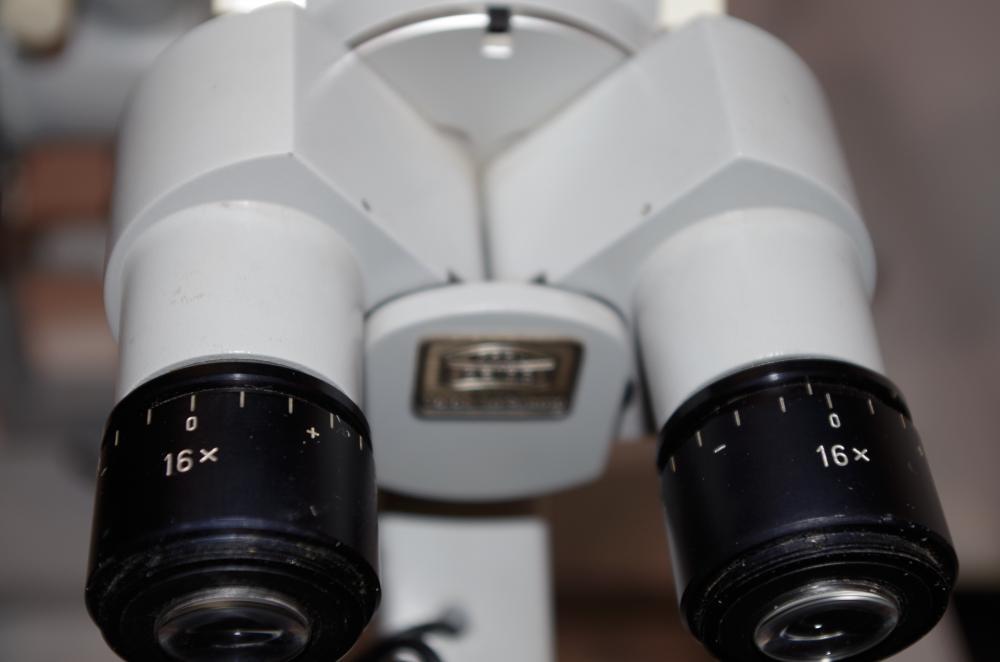 CARL ZEISS SLIT LAMP MODEL# F-125 (2) 16X EYE PIECES & STAND | eBay