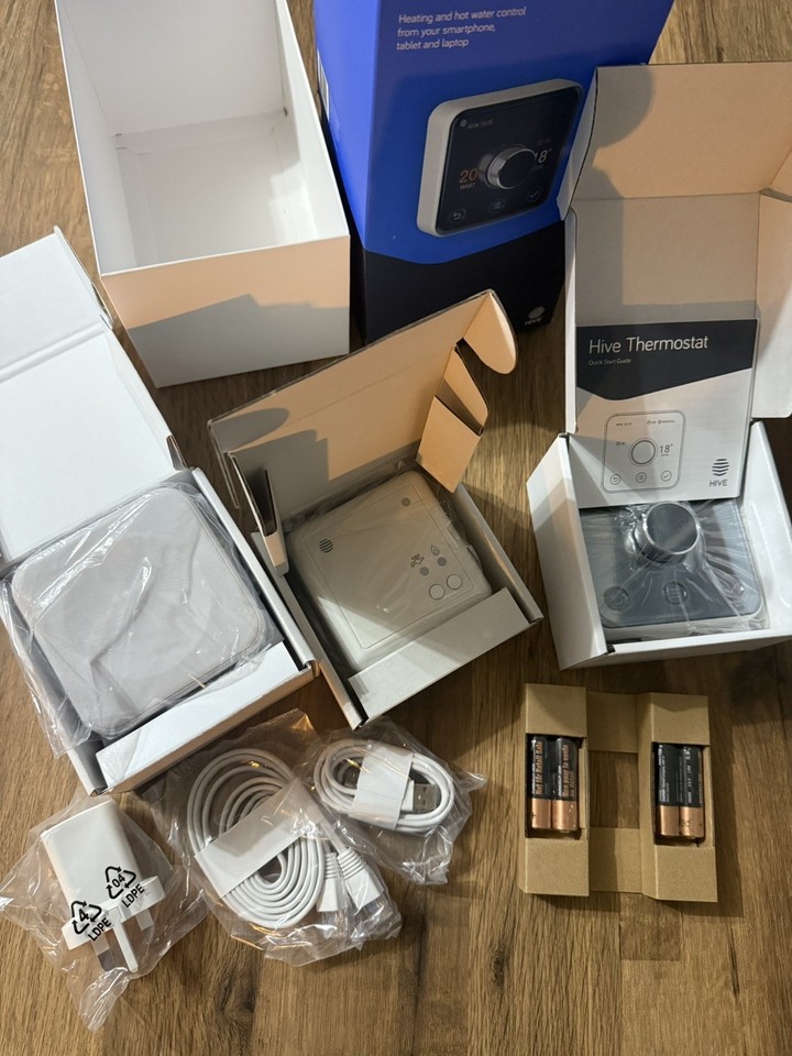 Hive Smart Thermostat, Receiver & Hub – For Heating Systems with Hot ...