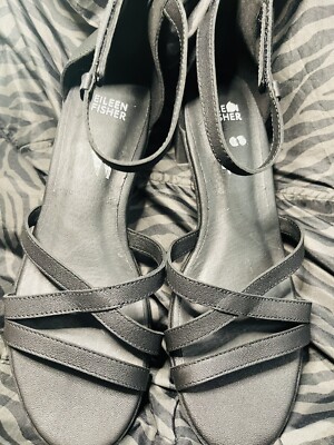 EILEEN FISHER Noni Leather Criss-Cross Front Ankle Strap Shoes sz 9 New ...