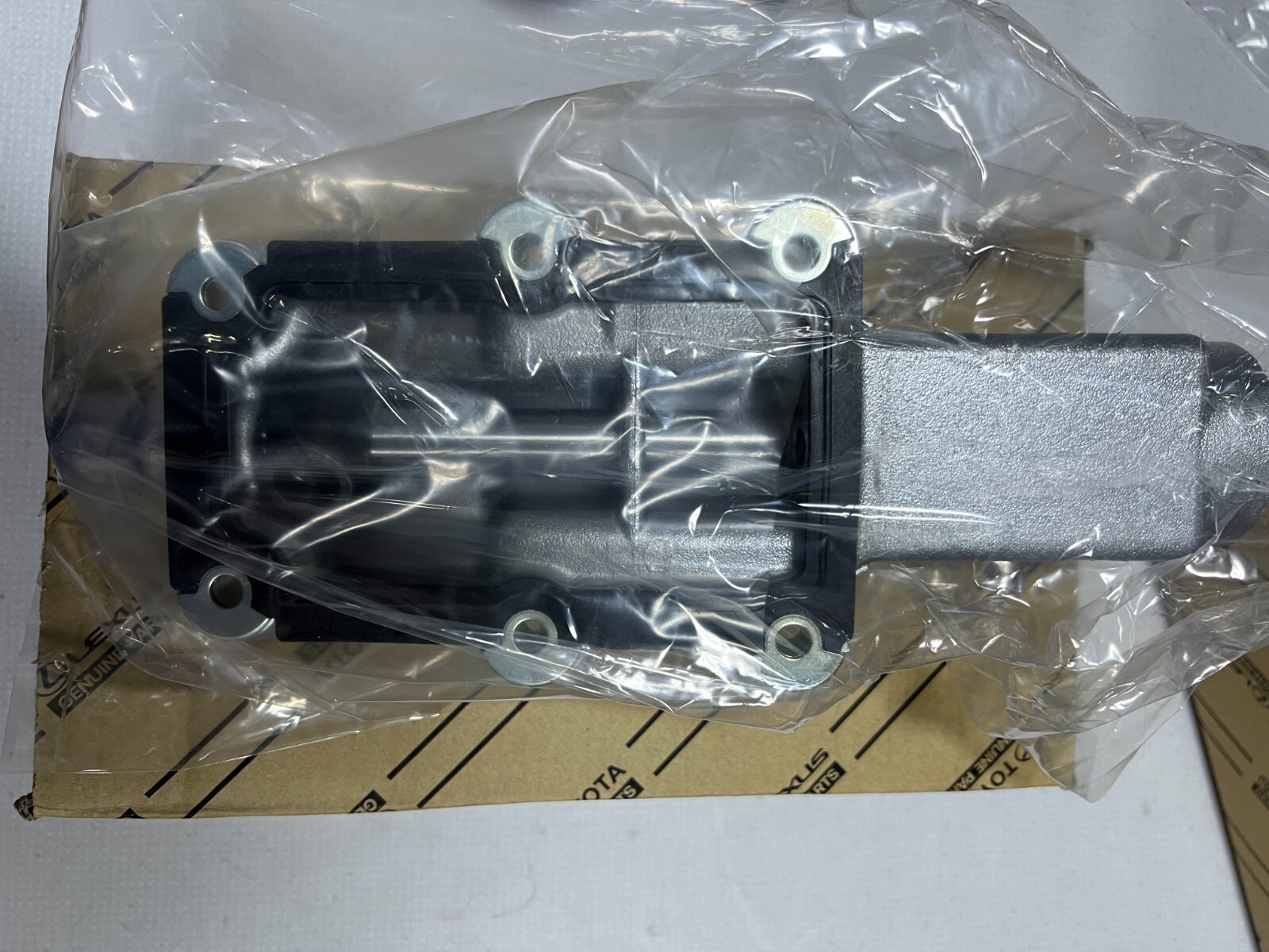 Genuine MARK2 Control Shift Lever Retainer JZX110 JZX110W Toyota 33570 ...