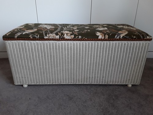 Vintage Lloyd Loom "Lusty" Ottoman Chest Trunk Linen Storage Blanket ...