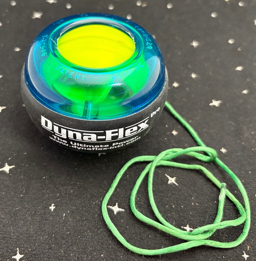 Dyna-Flex Pro Gyro Exerciser Hand & Wrist Exerciser For Strength ...