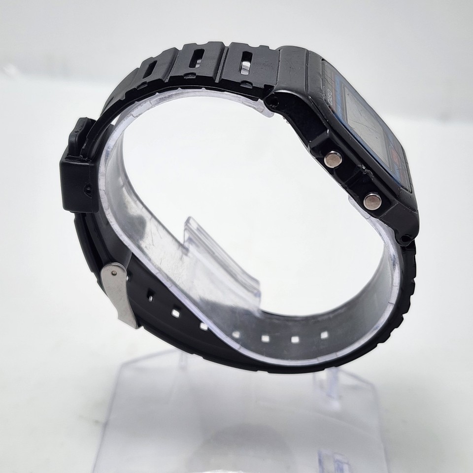 VINTAGE CASIO W-71 ALARM CHRONOGRAPH LITHIUM BLACK MEN'S WATCH WR 50M ...