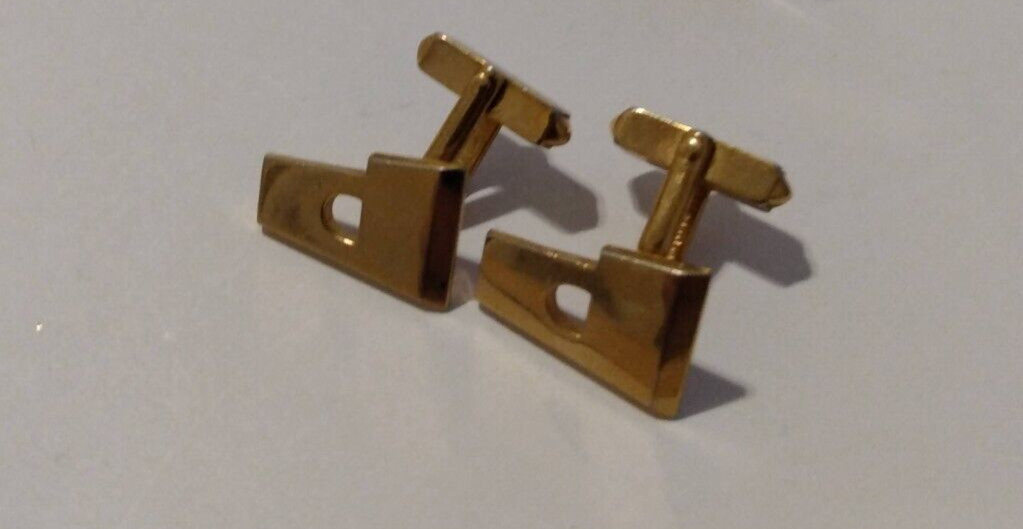 Vintage Swank Monogram Chunk Letter Gold Tone Cufflin… - Gem