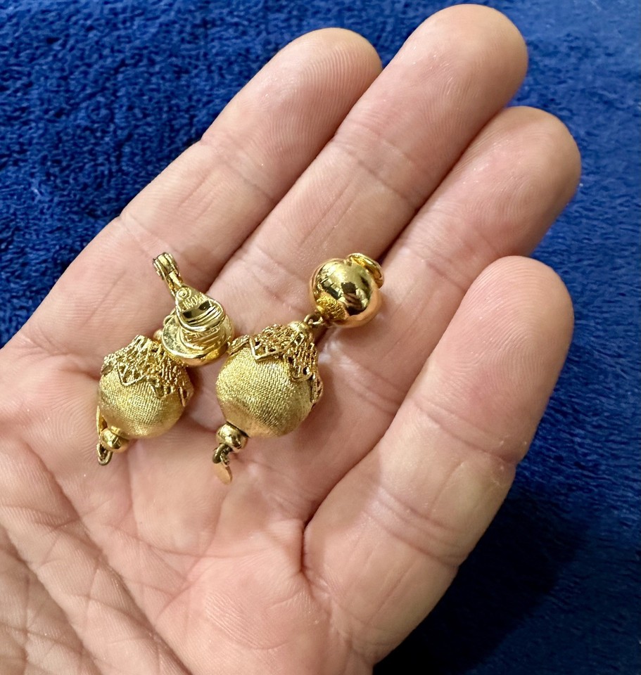 Vintage Monet Large Single Gold Ball Clip On Earrings Brand Name ...