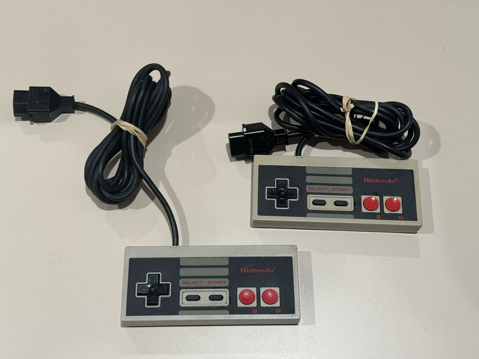 Lot of 2 NINTENDO NES Controller Original Authentic OEM NES-004 Pair ...
