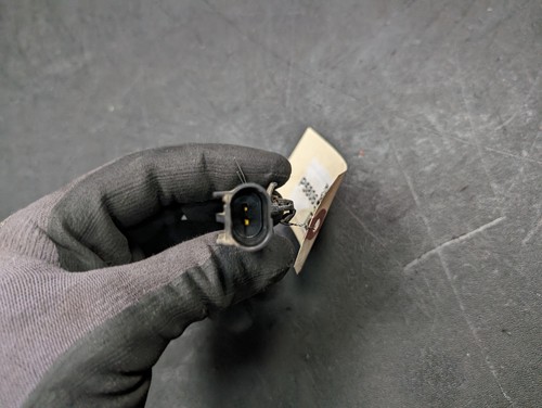 Air Temperature Sensor DELPHI PBT-GF30 2019 Chevrolet Equinox 2018 2020 ...