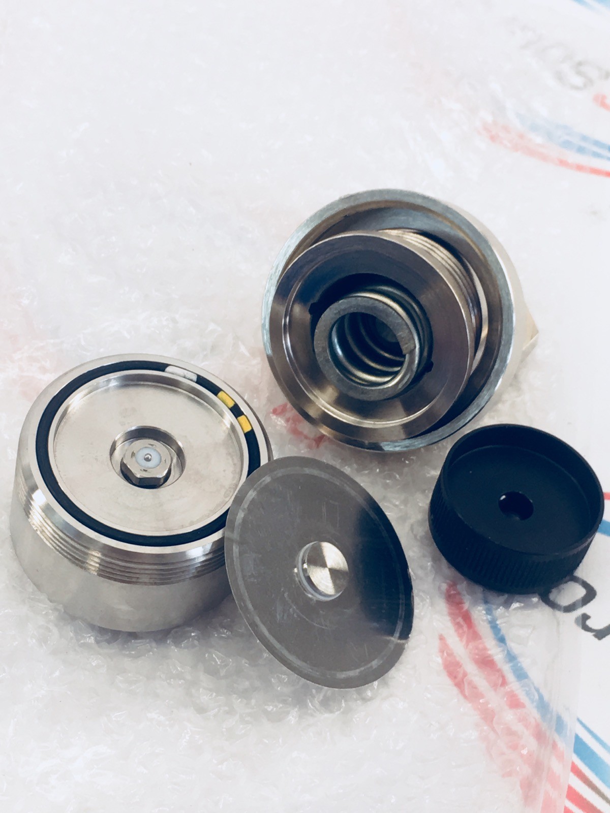 BV-01-16 SS PRESSURE REGULATOR PANEL-MOUNT, 60-PSI, 1-IN 1-OUT BACK ...