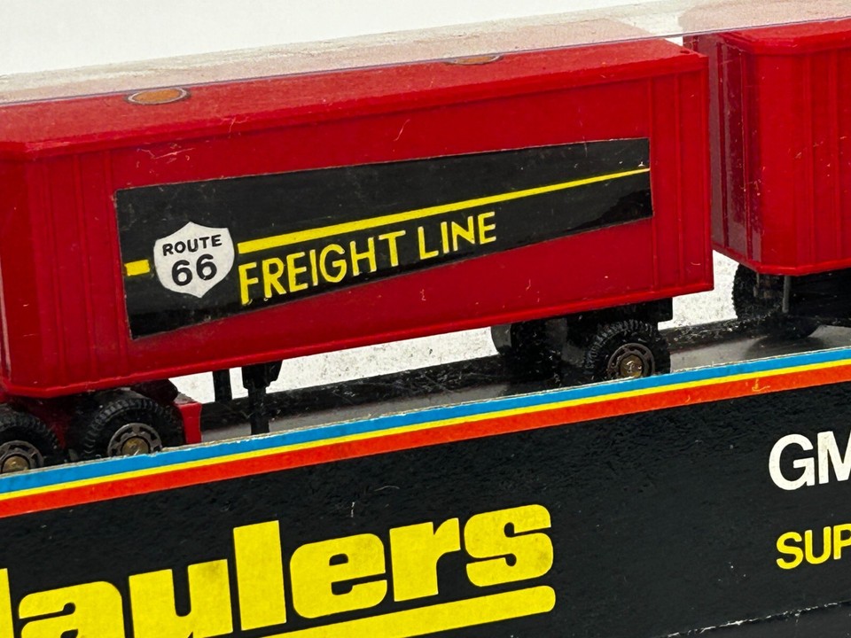 Shinsei Diecast No. 4163 HO Scale GMC Tandem Trailer Semi Truck with ...