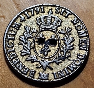 Buttons - Crown Buttons