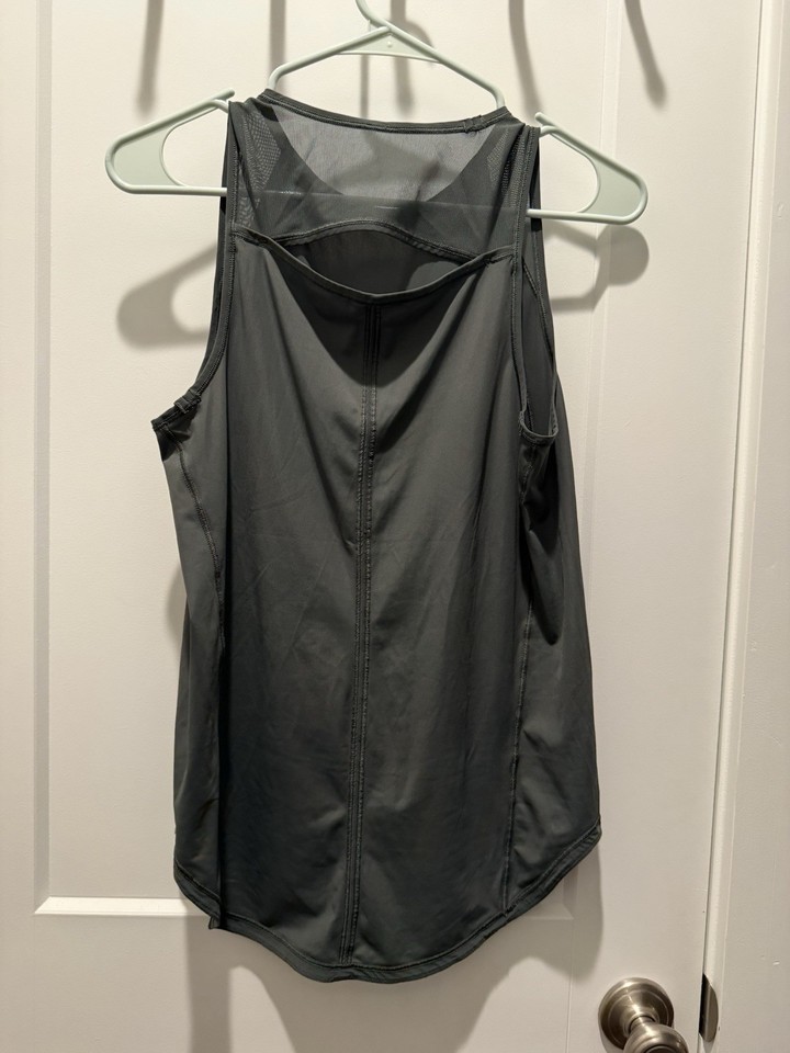 Lululemon Sculpt Tank Top Palm Deco Green Back Vent Mesh Reflective ...