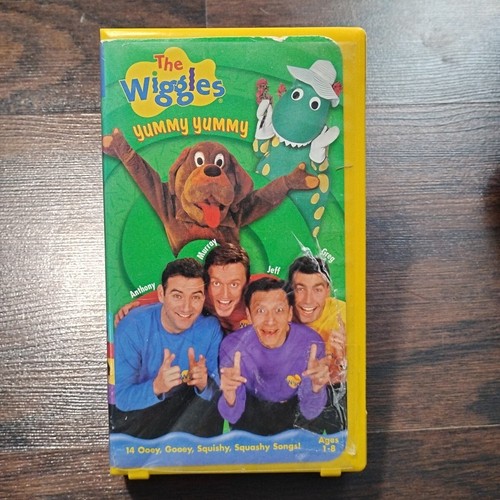 The Wiggles Yummy Yummy VHS Tape 2000 Yellow Clam Shell 14 Song | eBay