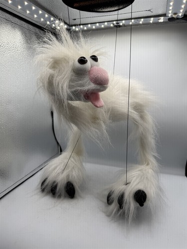 FAIRYLAND PLUSH MARIONETTE PUPPET FUNKY WALKER WHITE "CUTE BIG FEET" | eBay