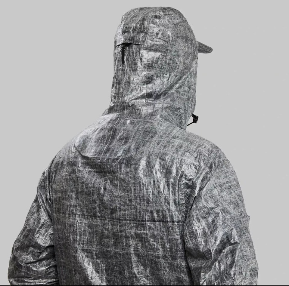 BRAND NEW Vollebak Dyneema Off Grid Shell Jacket Men's Size Medium ...