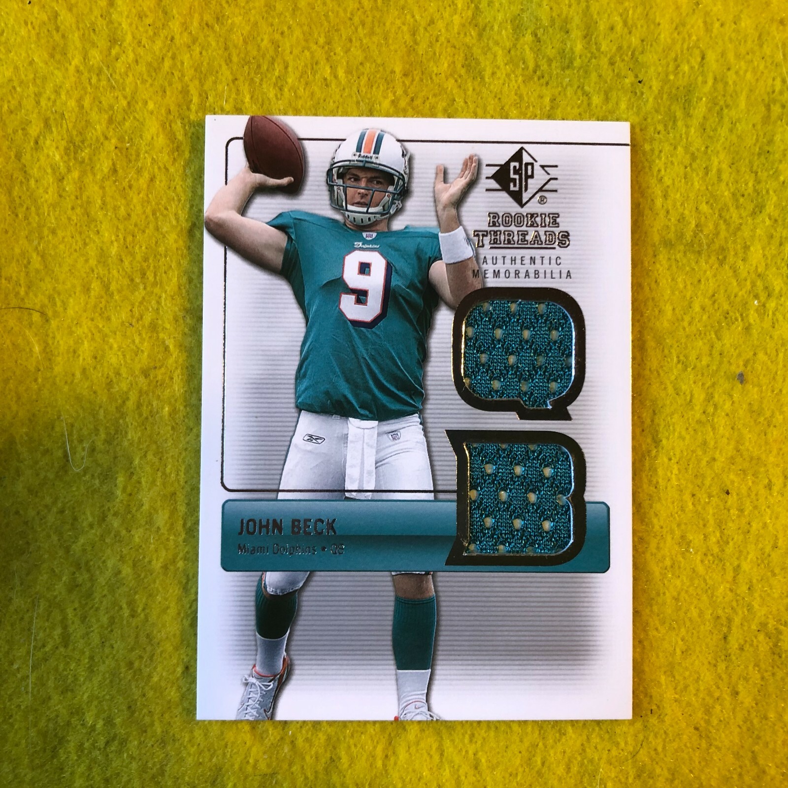 MIAMI DOLPHINS JOHN BECK 2007 SP ROOKIE THREADS NFL , JERSEY RELIC CARD ...