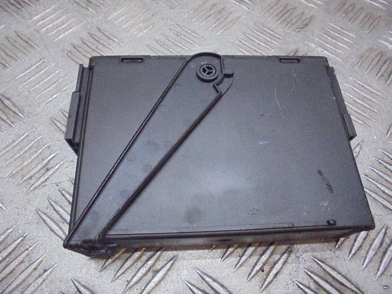 2005 VAUXHALL CORSA C 1.2i 16V Design MK2 CCM COMFORT MODULE 24467903 ...