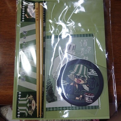 Bleach Kisuke Urahara 3-Piece Set: Postcard, Mini Figure, Original ...