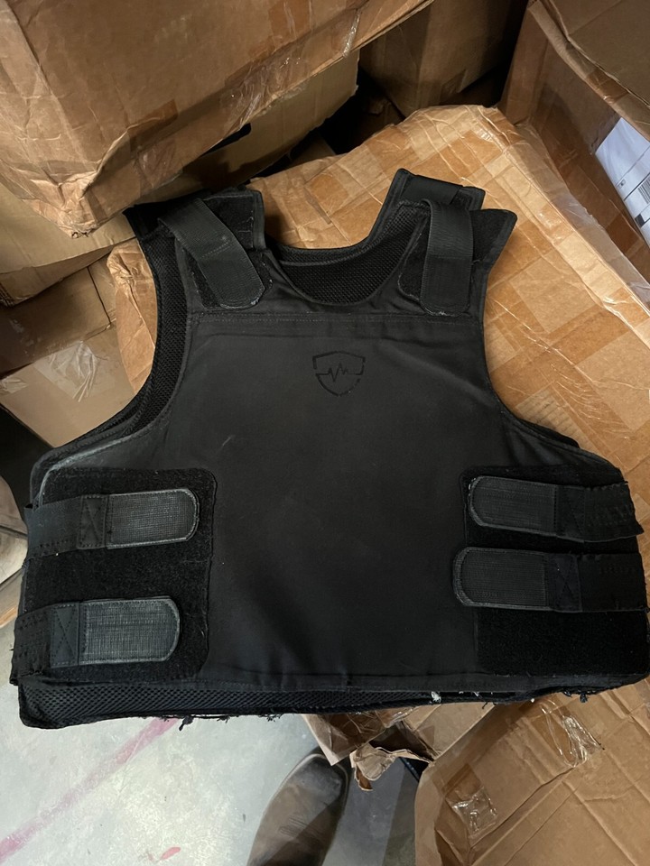 Safe Life Defense Concealable Body Armor Level IIIA WITH PANELS | eBay