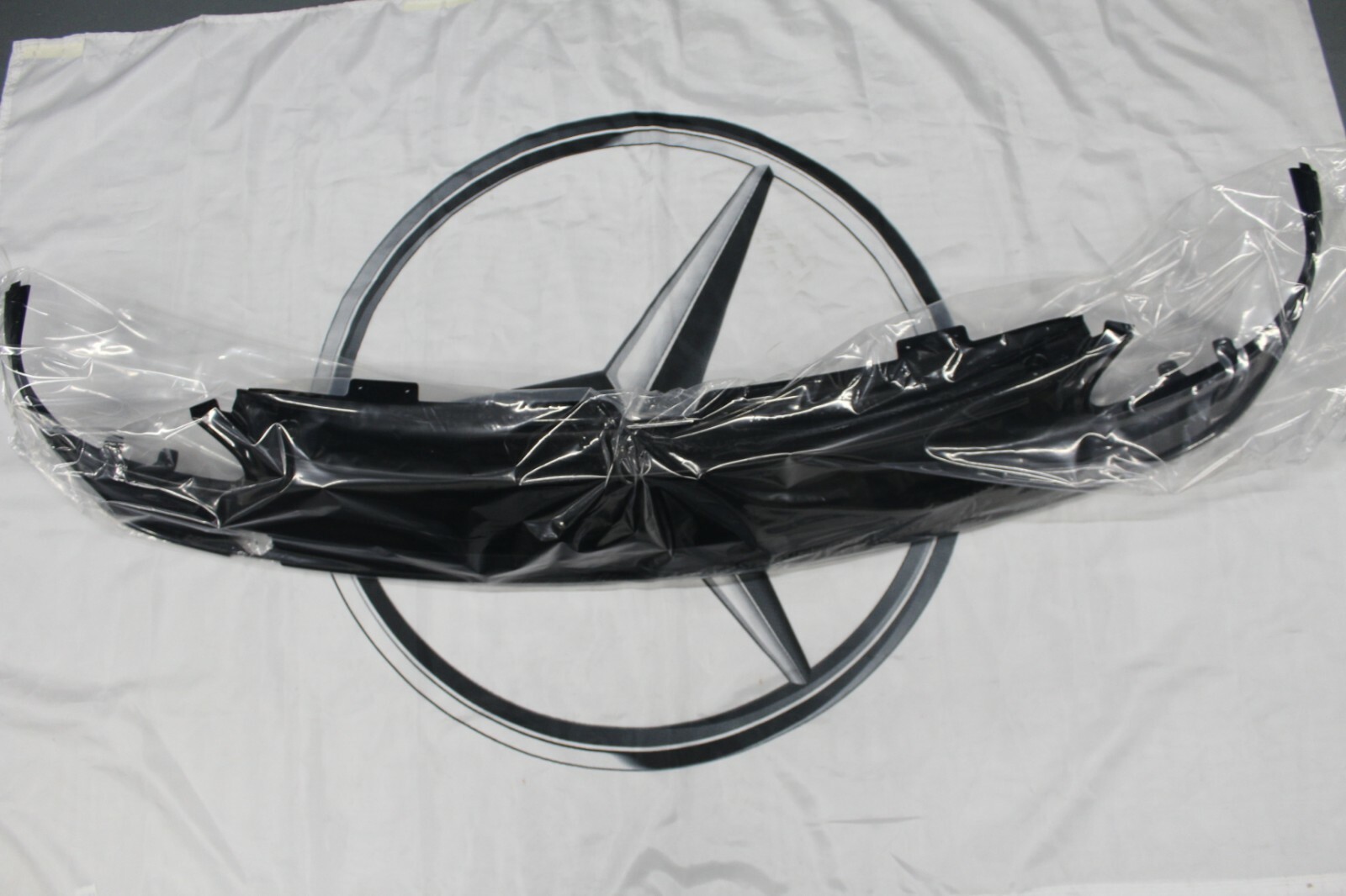 NEW Genuine Mercedes-Benz C117 CLA REAR AMG Bumper Diffuser A1178859500 ...