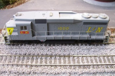 HO Proto 2000 Louisville & Nashville L&N GP30 powered locomotive | eBay