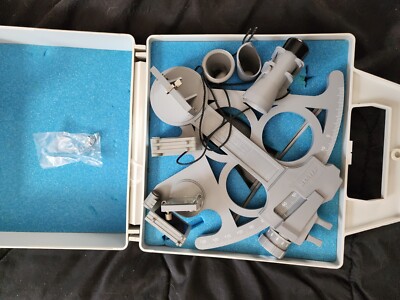 Sextants - Sextant Mark