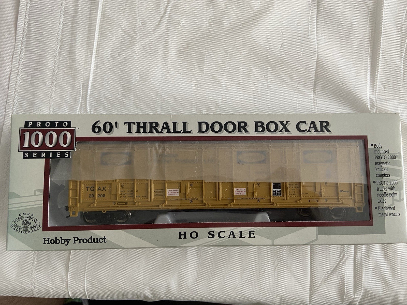 Proto 1000 Series 60' Thrall Door Box Car model kit in HO scale | eBay