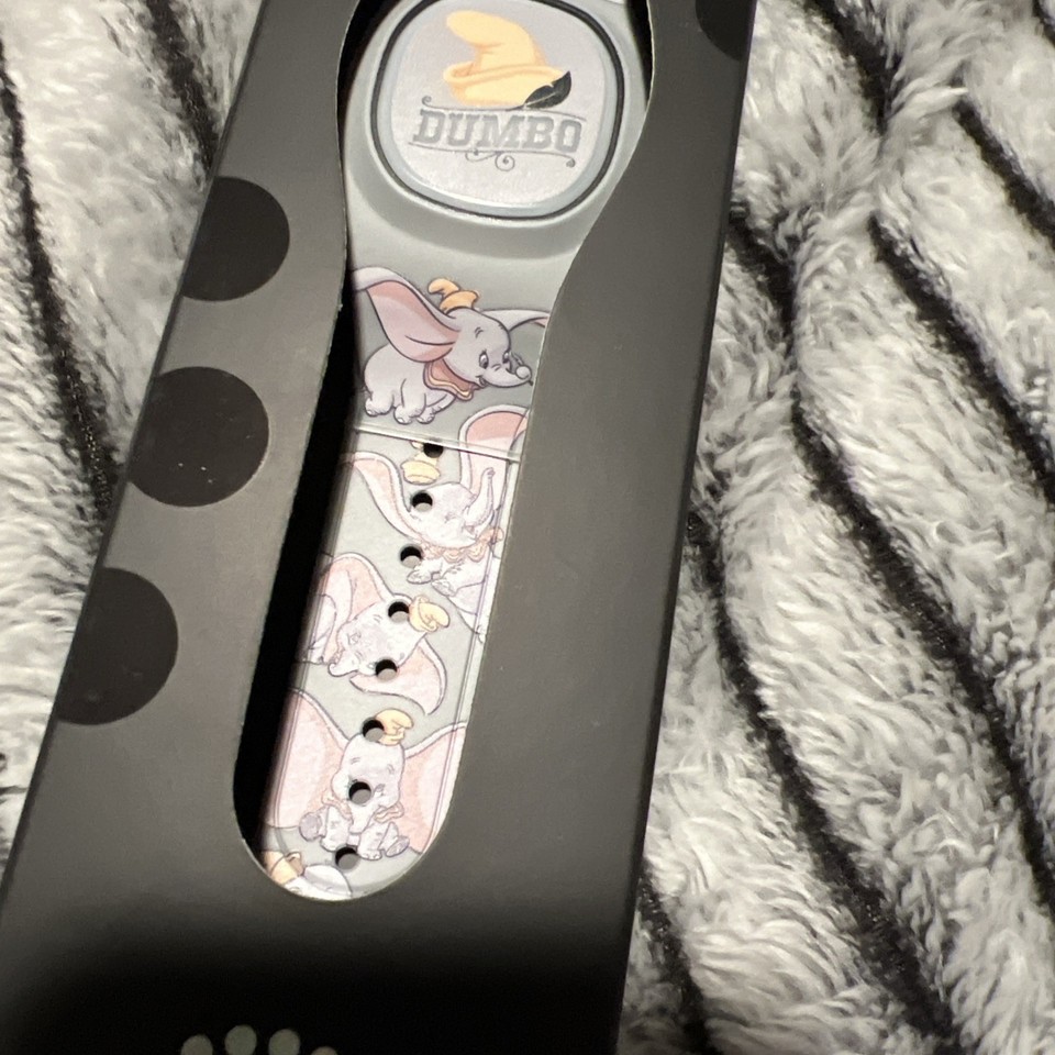 Disney Dumbo Magic Band Plus Magic Band+ Dumbo Gray Unlinked Cable ...