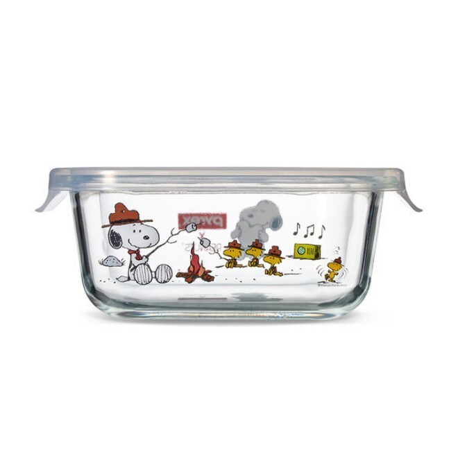 Pyrex Peanuts Snoopy Glass Storage Heat Resistant Containers Square 2p ...