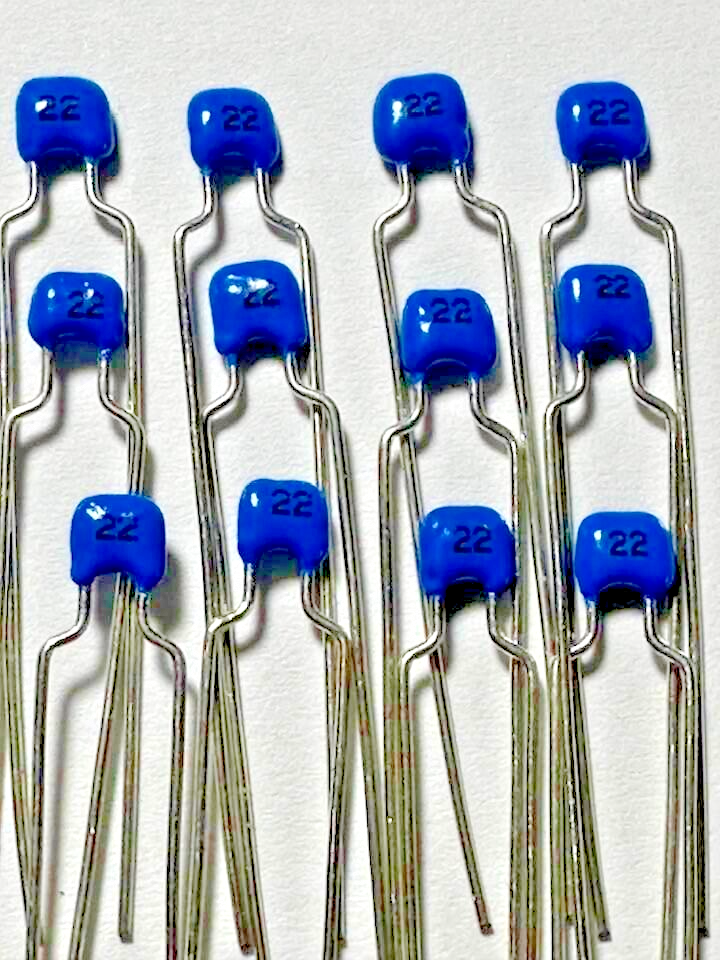 25X - 22pF @ 100V NPO/COG (5%) Radial Multilayer Ceramic Capacitor ...