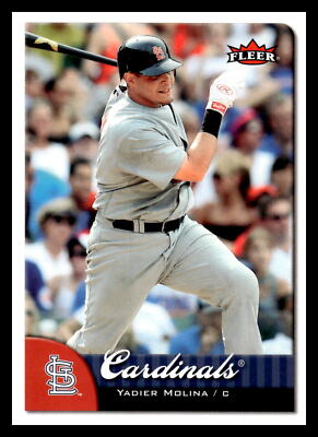 2007 Fleer #47a Yadier Molina TM symbol next to logo Cardinals VAR ...