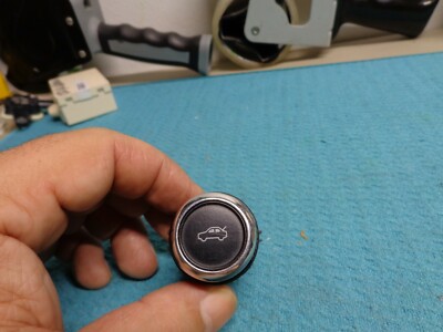 FORD POLICE INTERCEPTOR SEDAN 16 17 18 19 DASH MOUNT POWER TRUNK SWITCH ...