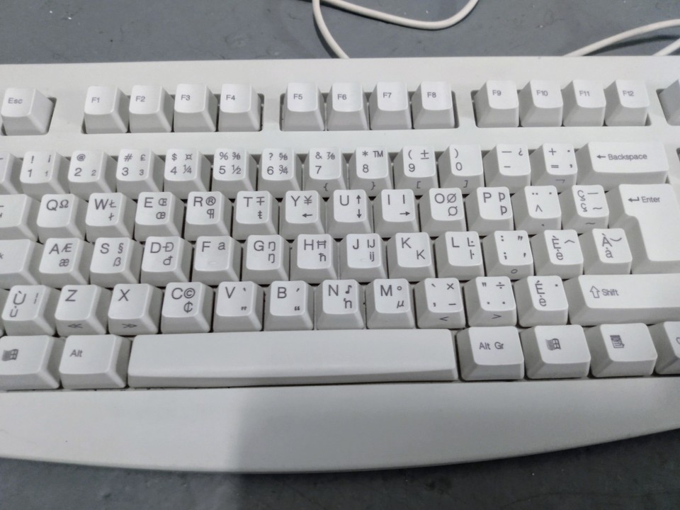 Key Tronic E05305CMS205-C K280W 105-Key PS2 Keyboard | eBay