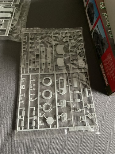 Dragon Model Kit 1/35 PzKpfw IV Ausf F2 Sd.Kfz 161/1 German WWII #9019 ...