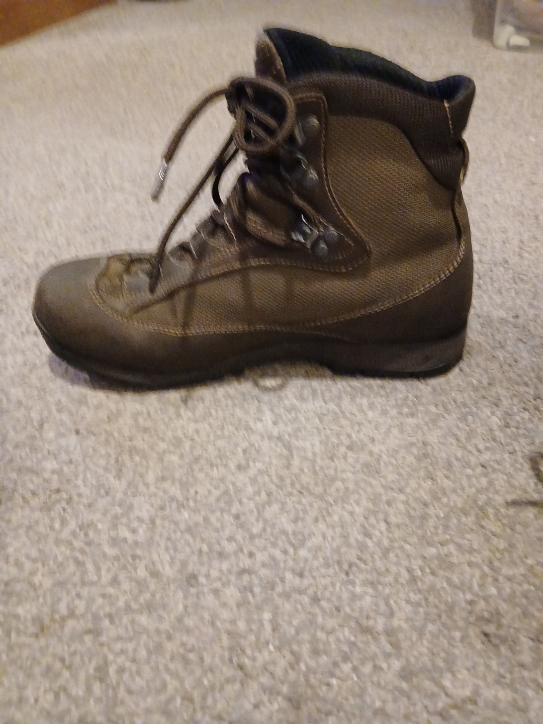 British Army Aku Pilgrim GTX Combat Boots Size 5 Excellent Condition ...