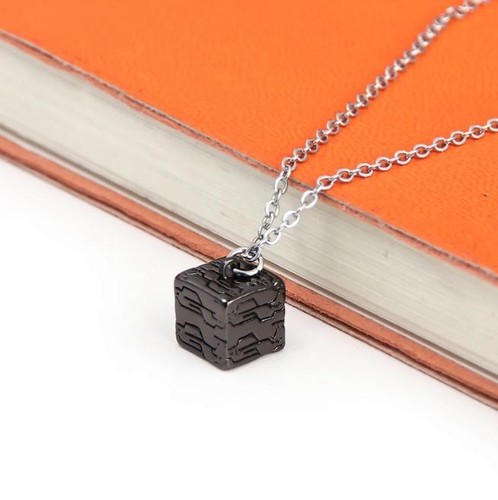 Nier Automata Halskette Black Box Cube | eBay.de