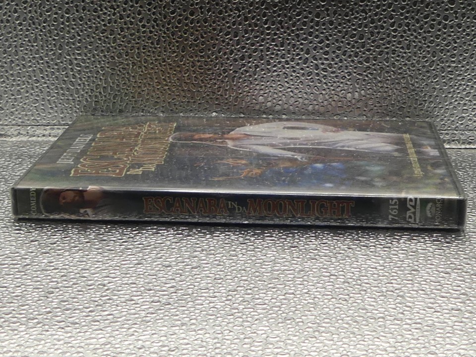 Escanaba In Da Moonlight PG-13 Quirky Comedy Satire 2002 DVD New ...