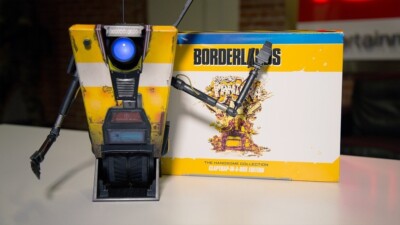 Borderlands Claptrap-in-a-box edition Remote control claptrap | eBay