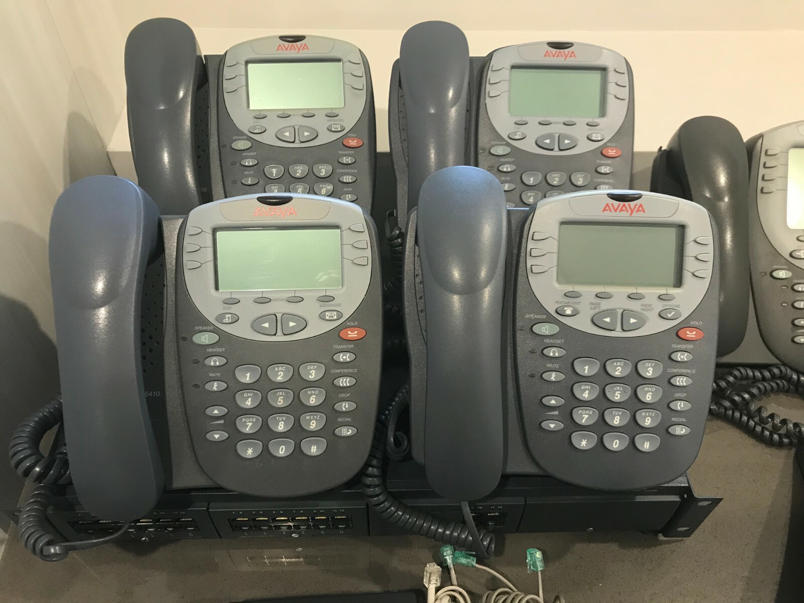 Avaya iP Office 500 Phone System: 5 Phones, Control Unit, Polycom ...