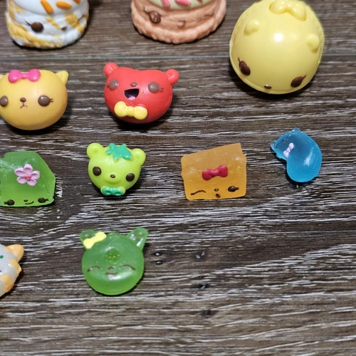 Num Noms Random Lot Of 19 Fast Free Shipping And New LR44 Batteries ...