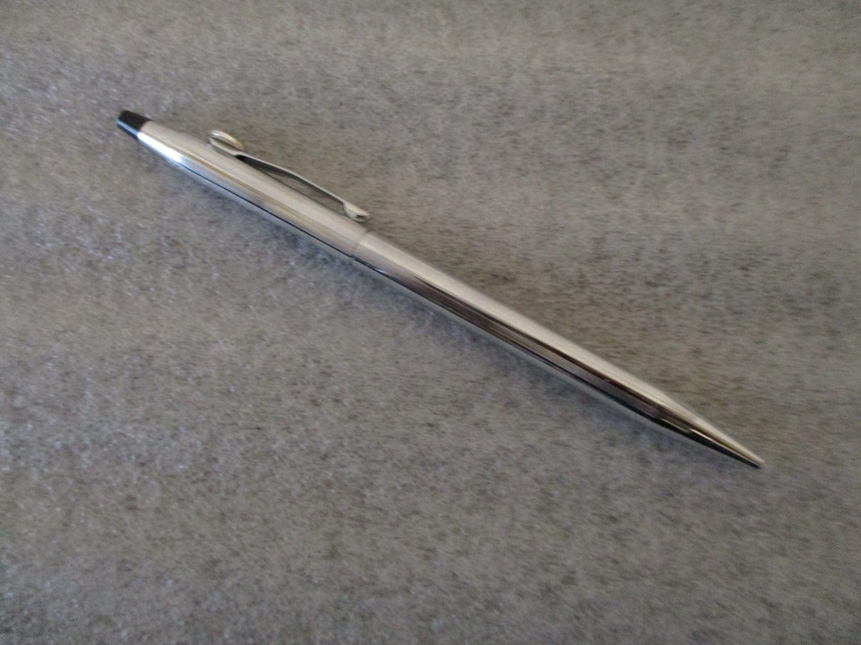 VTG CHEVROLET 10K LEGION OF LEADERS PIN+CROSS PENS-2 (10KGF+CHROME ...