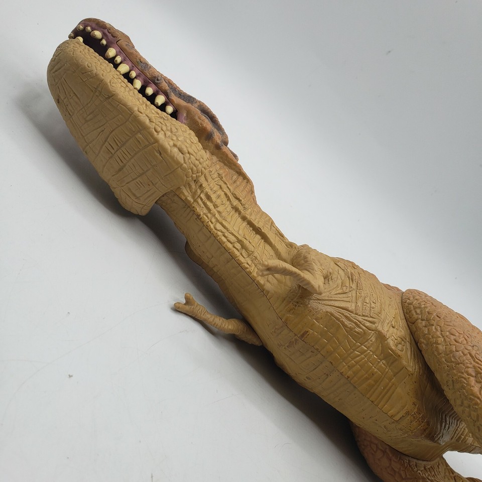 Jurassic World JW T-Rex 2015 Hasbro Chomping Dinosaur Action Figure Toy ...