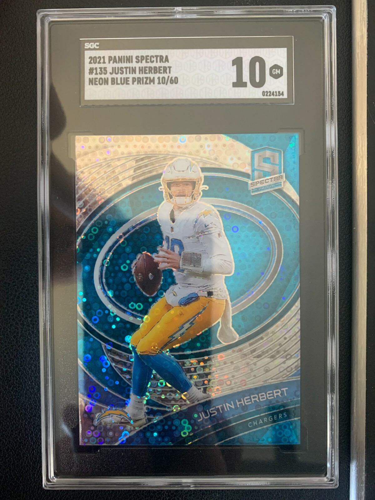 2021 Panini Spectra Justin Herbert NEON BLUE PRIZM Jersey #10/60! SGC ...