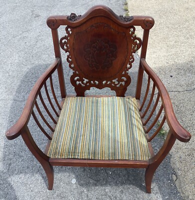 1800-1899 - Chairs 1800 - 2 - Vatican