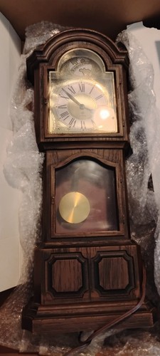 Vintage Sunbeam Tempus Fugit Electric Pendulum Mini Grandfather Clock ...