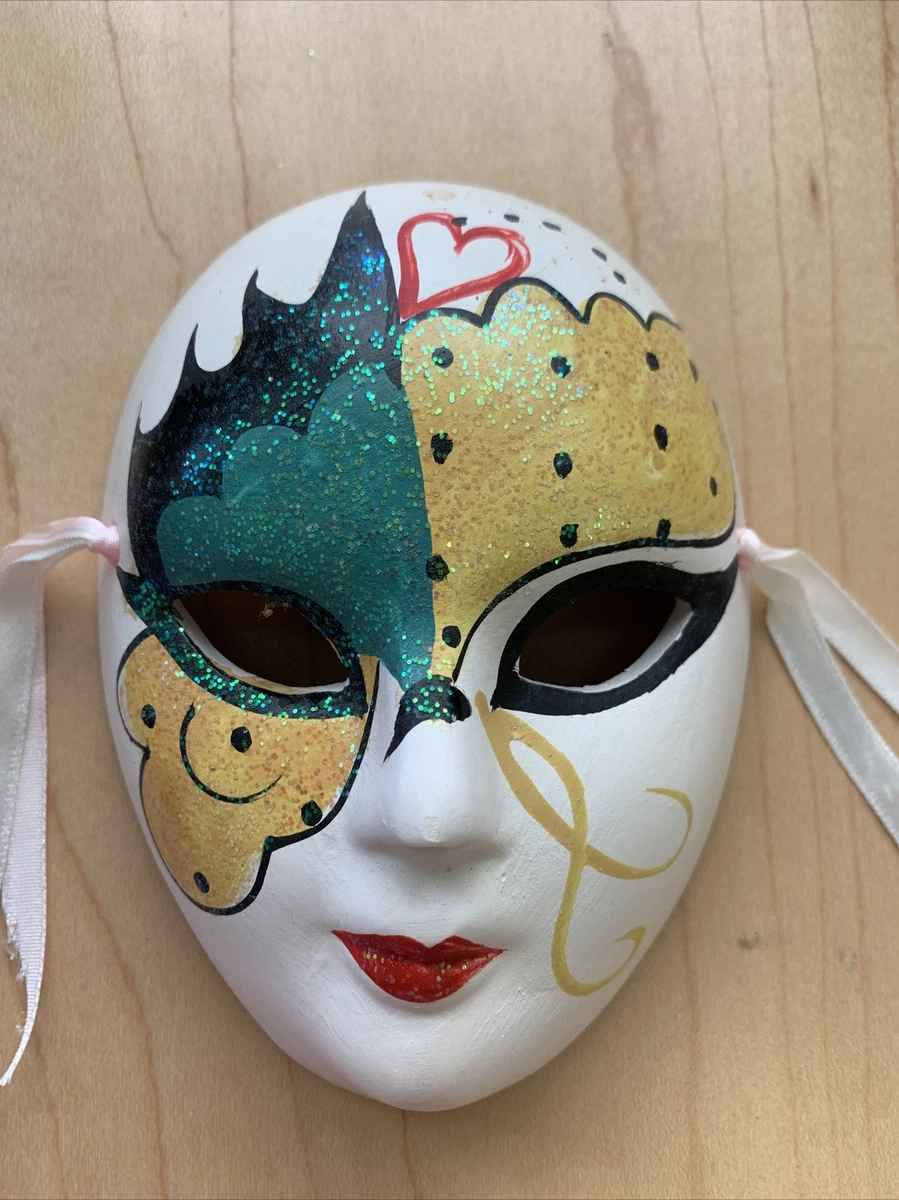 Simple Whole Face Mask Designs For Women