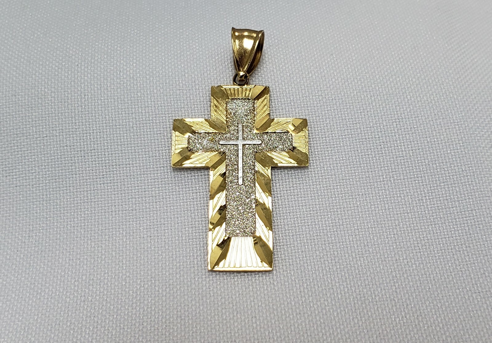 TEXTURED REVERSIBLE CROSS with PADRE NUESTRO PRAYER 1… - Gem