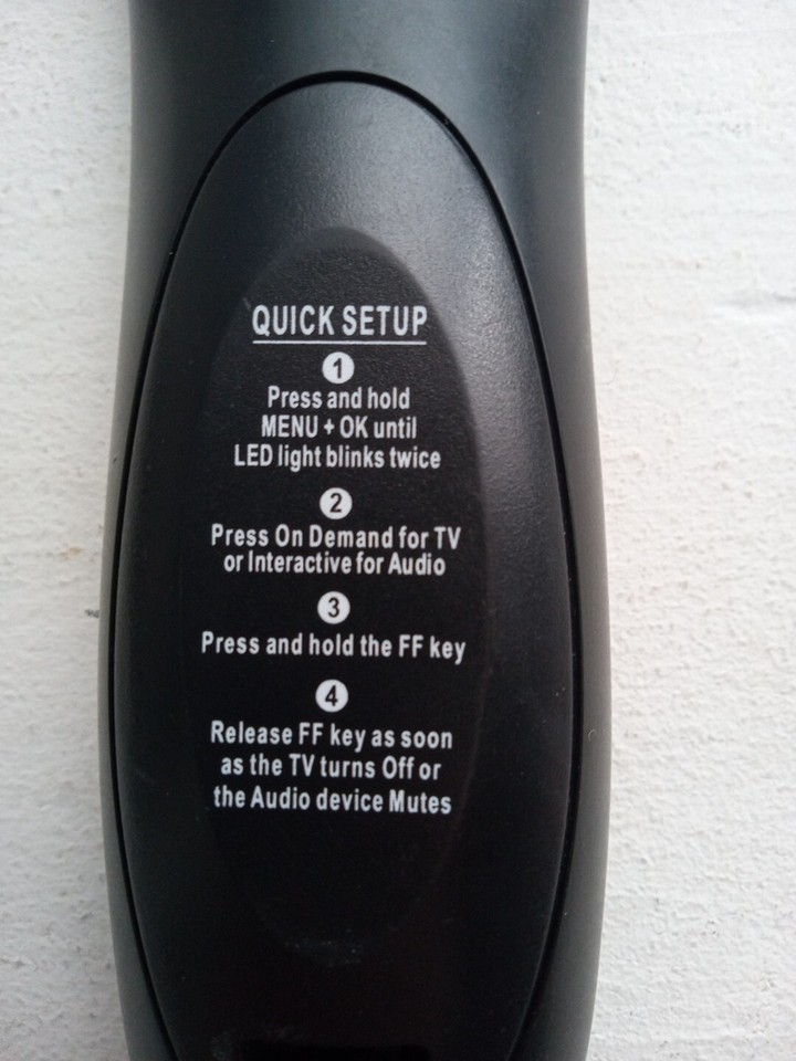 AT&T U-Uverse Remote Control S30-S1B Black Programming Excellent ...